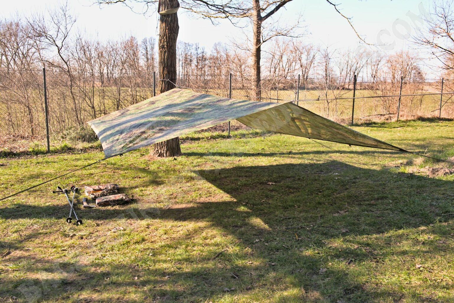 [Das Lager] Großes Tipi Aus Einem Tarp Bauen – BQCL